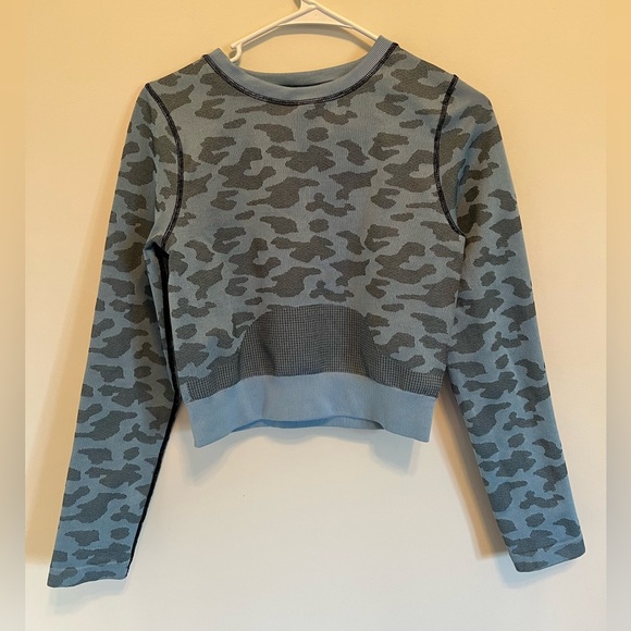 Tops | Camo Blue Nylon Material Workout Top Worn | Poshmark